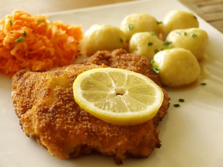 Escalope viennoise, la recette de la Wiener Schnitzel - Cookismo